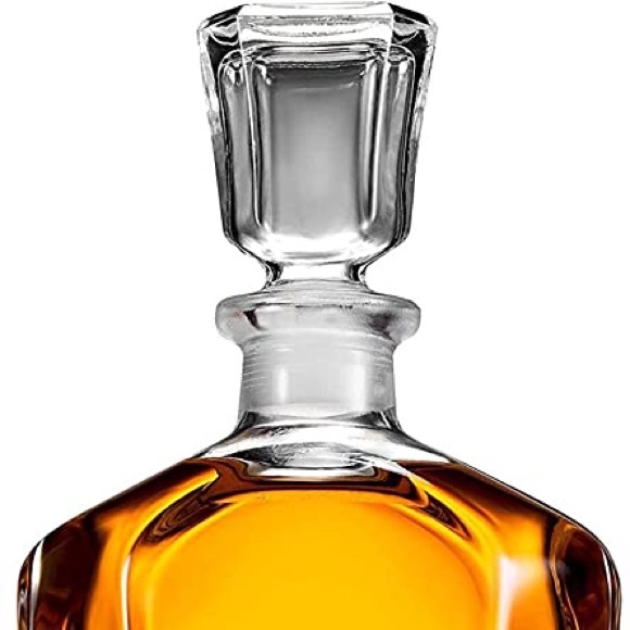 Bormioli Rocco | Dining | Bormioli Rocco Capital Decanter | Poshmark